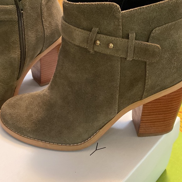 Sole Society | Shoes | Sole Society Olive Green Suede Booties | Poshmark